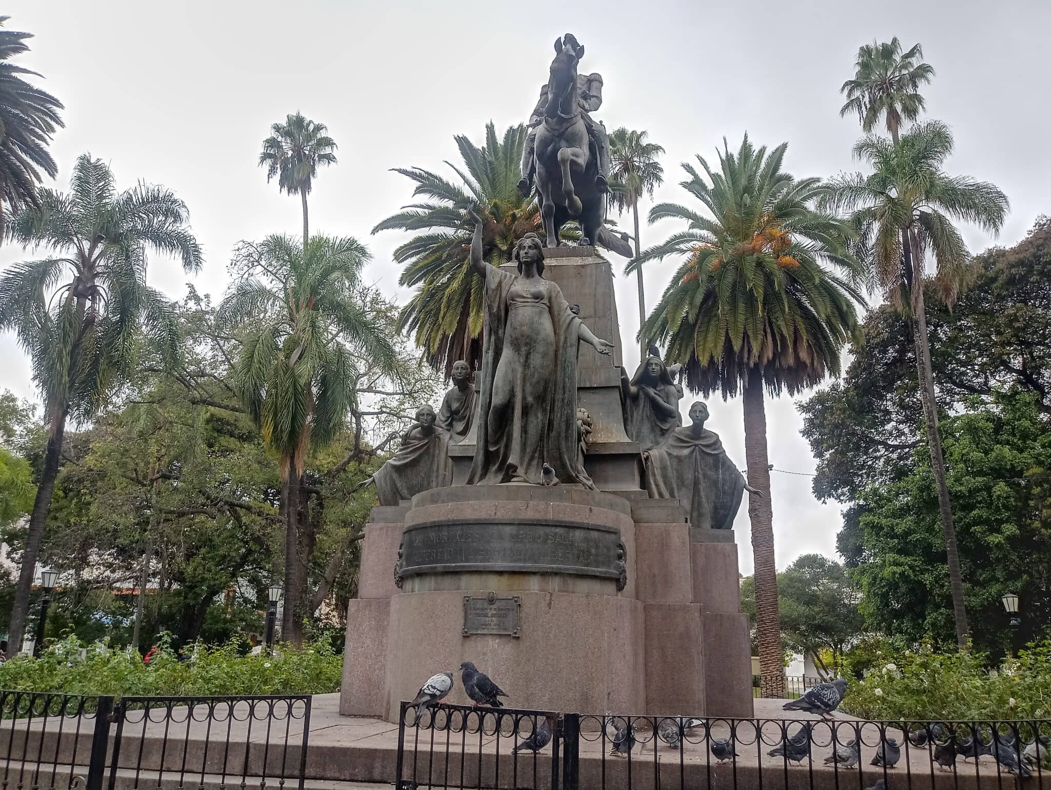 Descubre Salta y sus paisajes, Argentina - Viajeros Ocultos