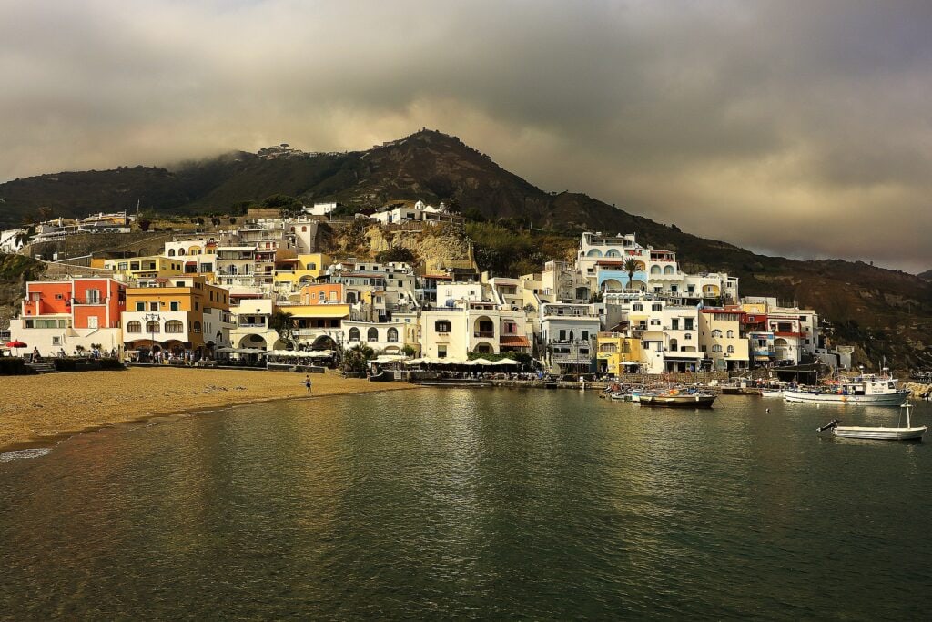 Qué ver en la isla Ischia, Italia - Viajeros Ocultos