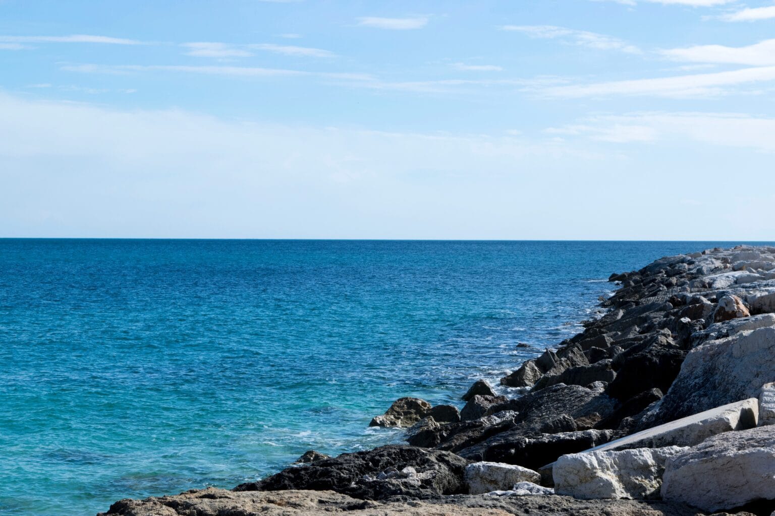 La mágica Costa Azul en Cabo San José - Viajeros Ocultos