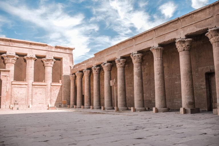 Visitamos Edfu y su famoso templo - Viajeros Ocultos