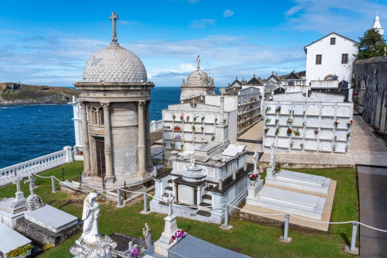 La villa marinera de Luarca, Asturias - Viajeros Ocultos