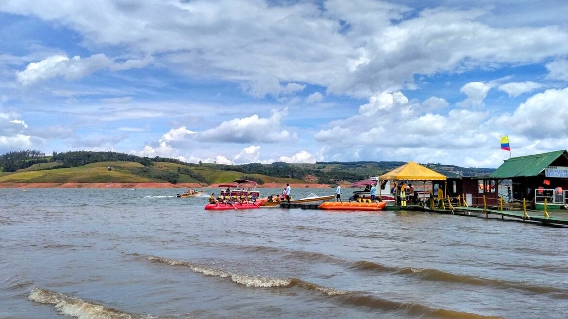 Naturaleza y deportes en el lago Calima - Viajeros Ocultos